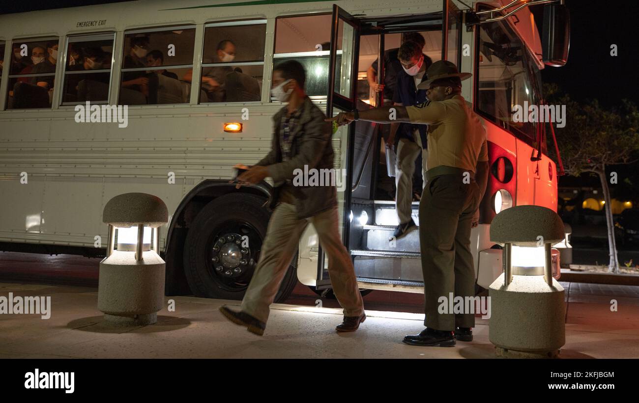 U.S. Marine Corps recruits with Charlie Company, 1st Recruit Training ...