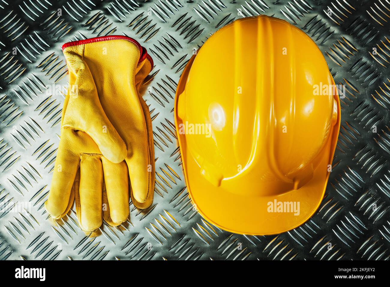 Fluted metal texture hi-res stock photography and images - Alamy