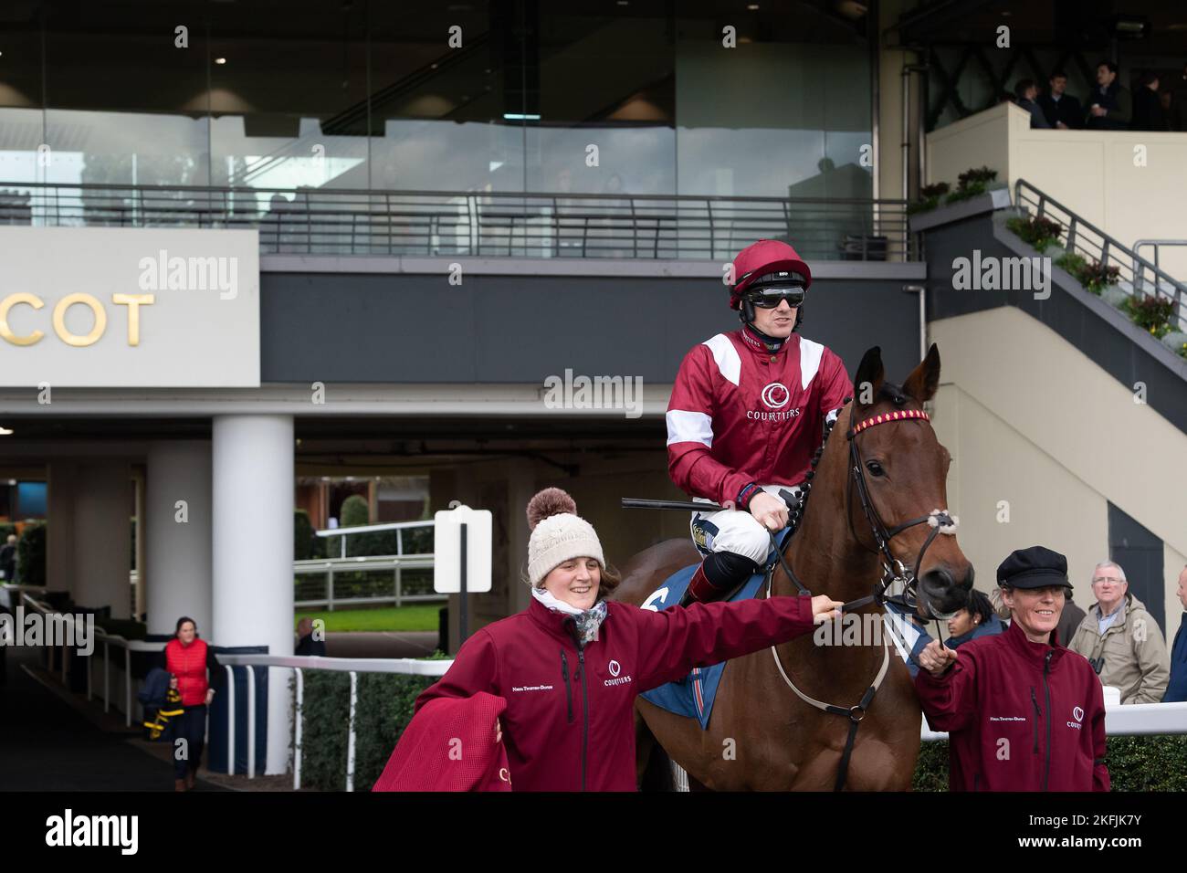Master chewy racecourse hi-res stock photography and images - Alamy