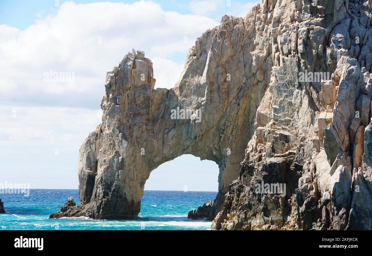 The popular natural Arch near Cabo San Lucas, Mexico Stock Photo - Alamy