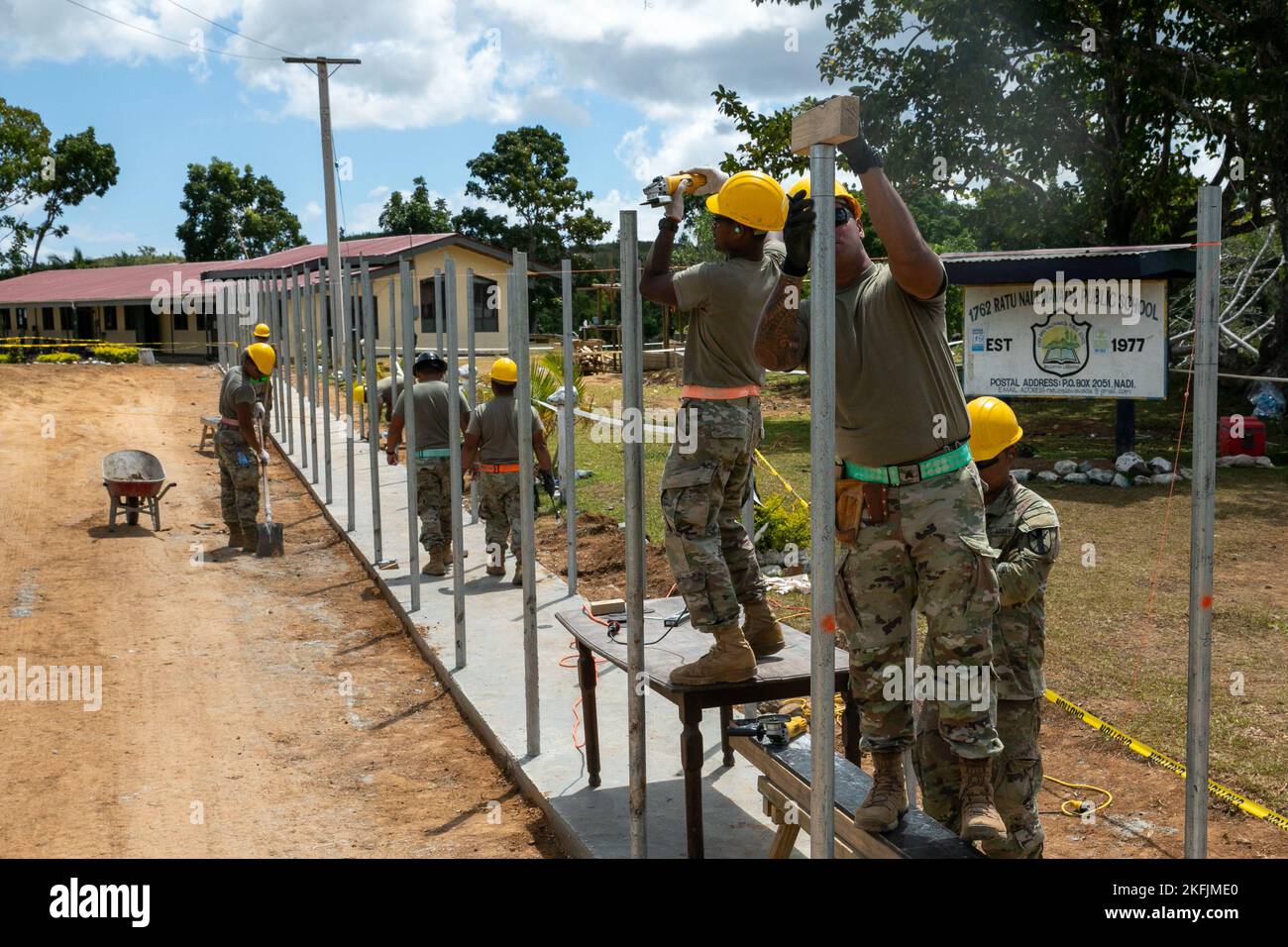 Soldiers from 1st Platoon, 797th Engineer Company from Barrigada, Guam ...
