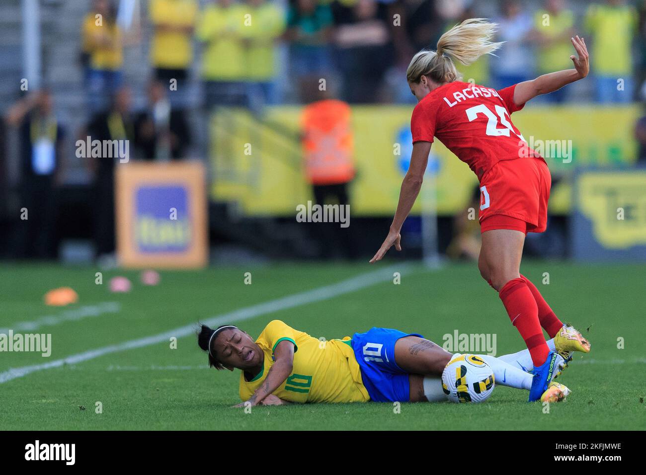 SAO PAULO, BRAZIL - NOVEMBER 15: Kerolin of Brazil and Lacasse of ...