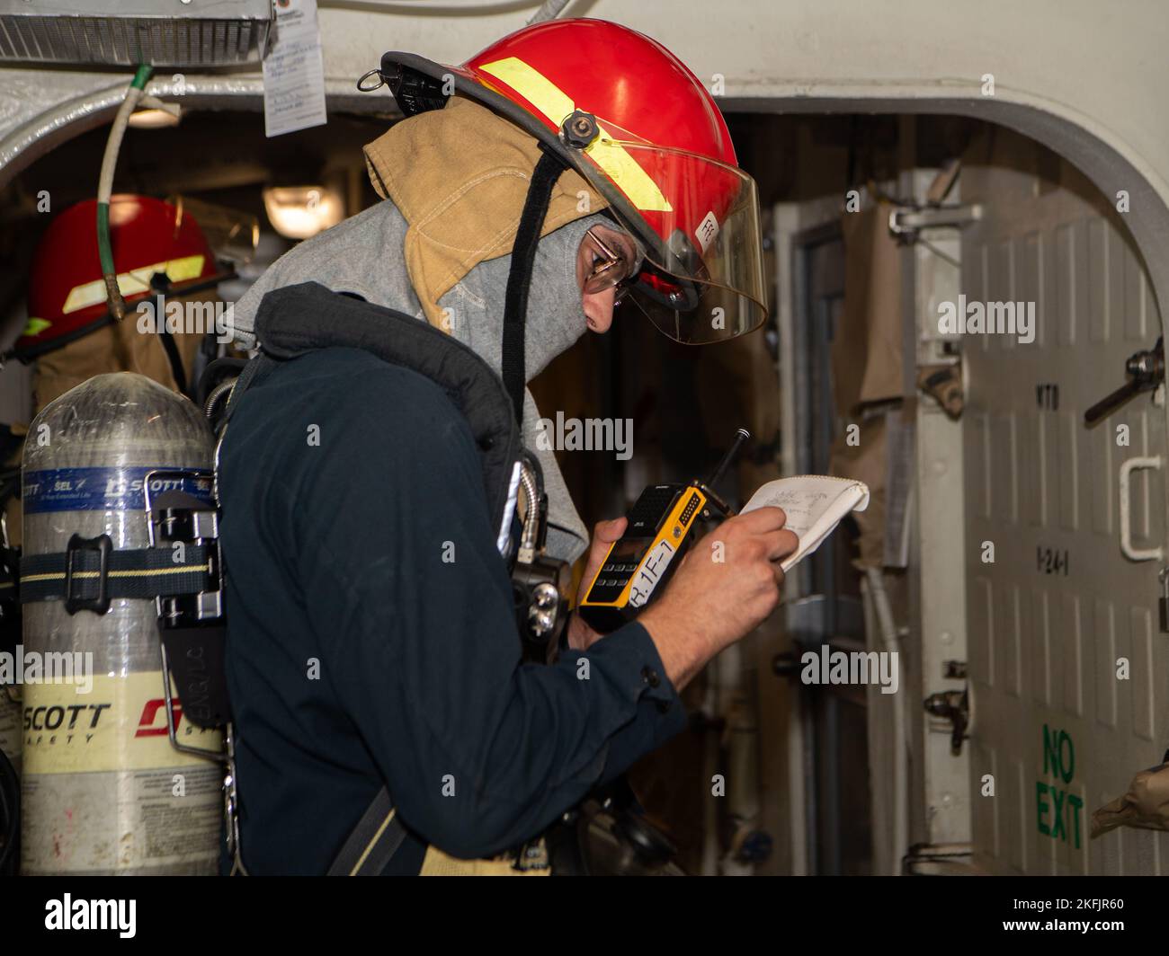 220920-N-MD461-2025 SAN DIEGO (Sept. 20, 2022) Damage Controlman 3rd ...