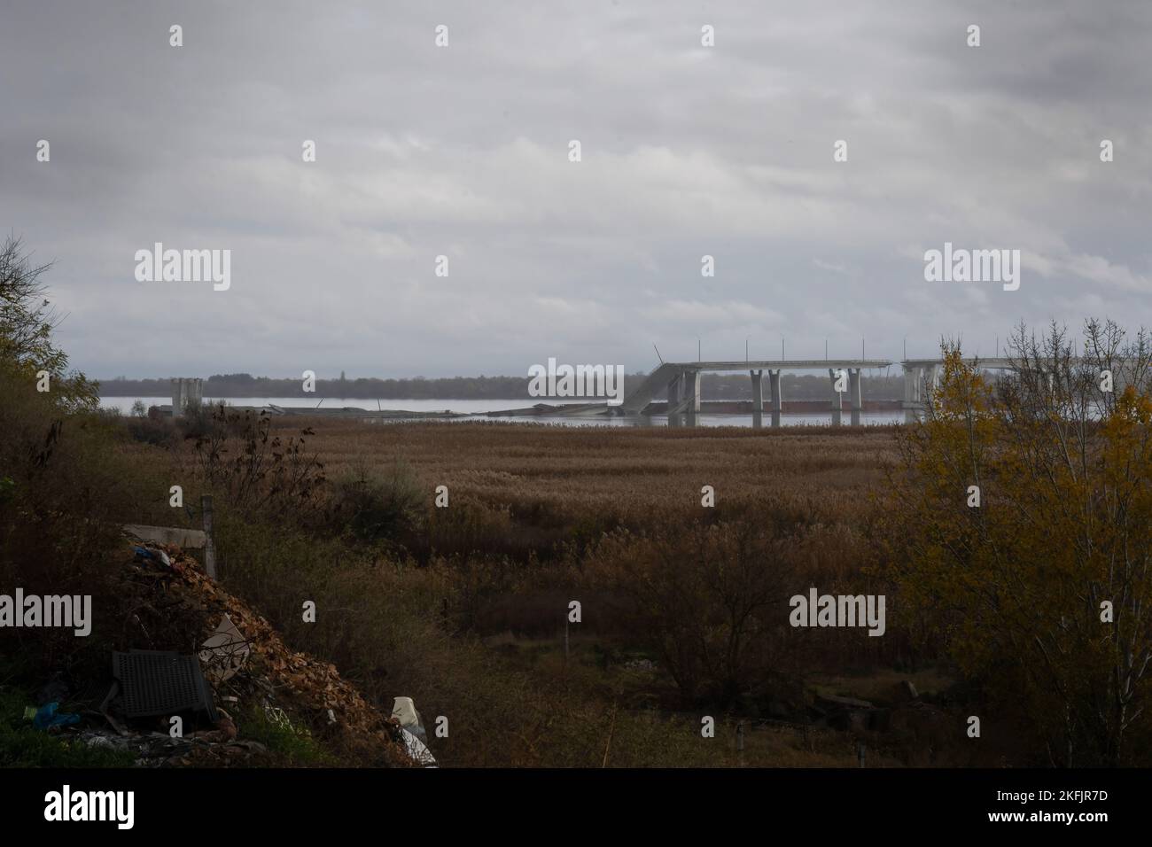 Antonivsky bridge hi-res stock photography and images - Alamy