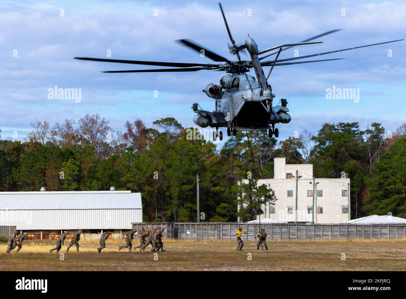 Special purpose insertion extraction hi-res stock photography and ...