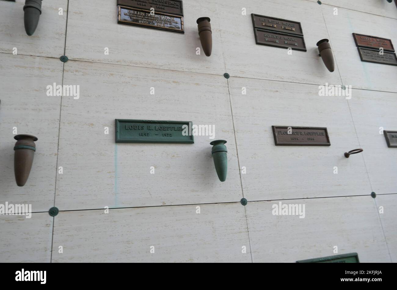 Los Angeles, California, USA 16th November 2022 Editor Louis Loeffler's ...