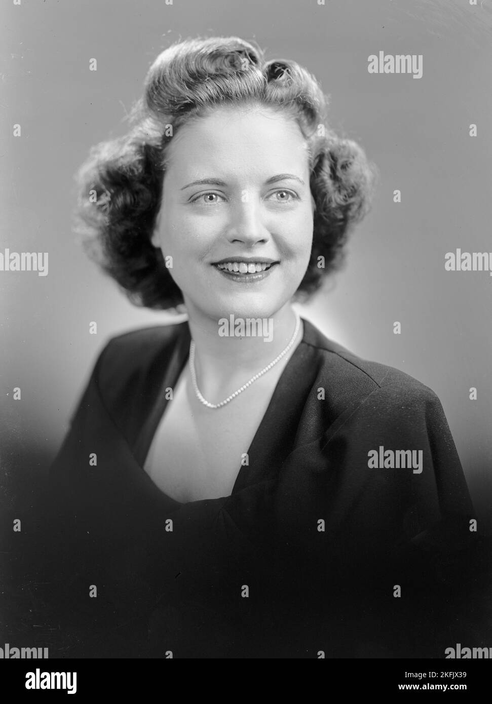 Wolberg, Marion E., Miss. - Portrait, 1947 Stock Photo - Alamy