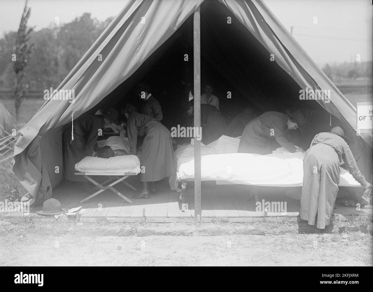 Red Cross, American - Women's National Service School; Red Cross ...