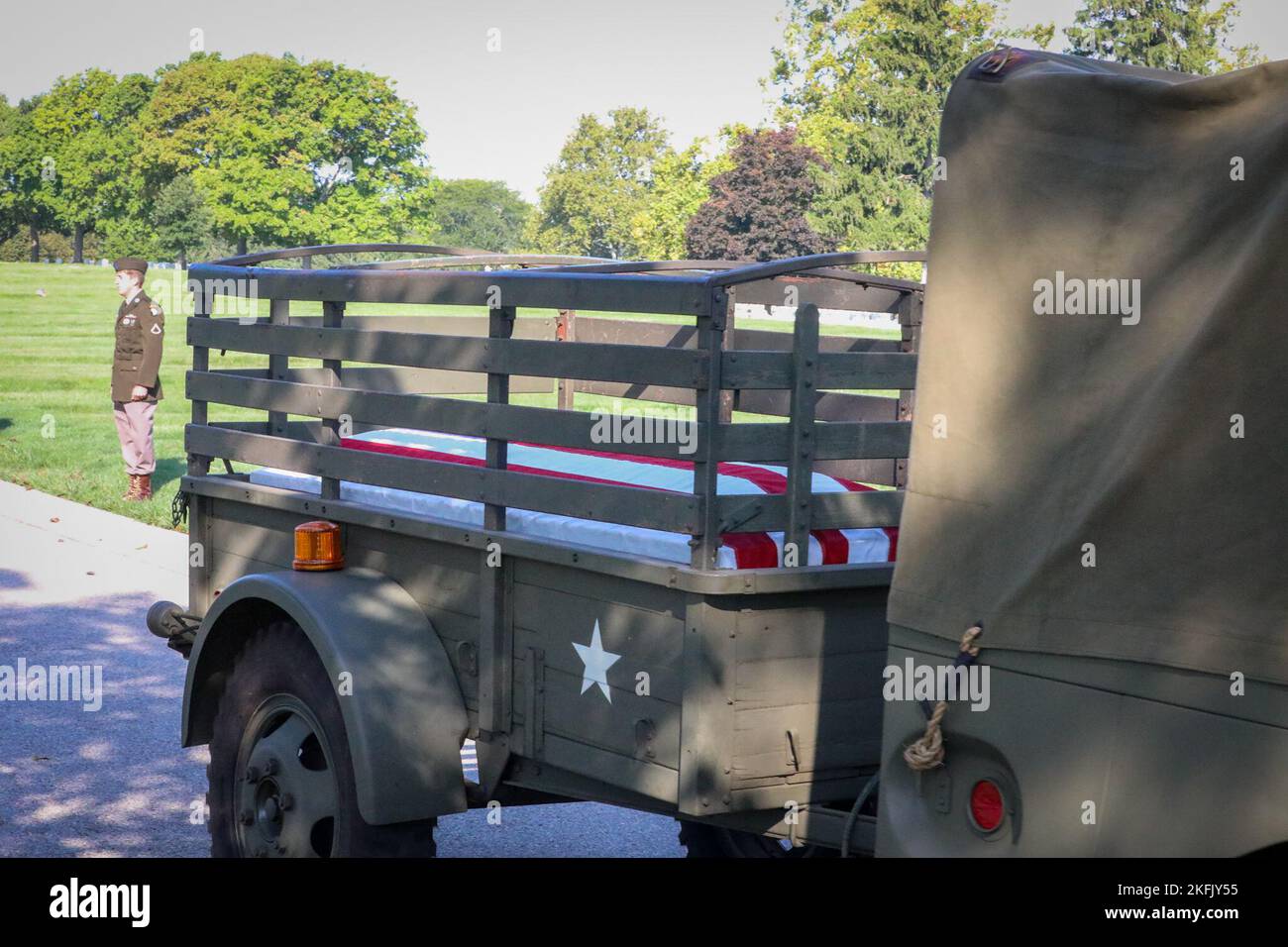 Soldiers with the 2nd Battalion, 506th Infantry Regiment “White ...