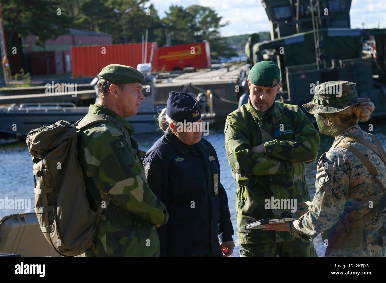 Camel regiment hi-res stock photography and images - Alamy