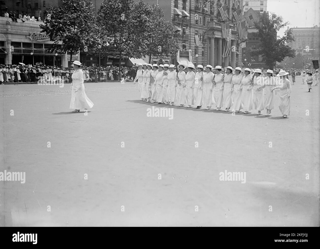 Preparedness Parade - Units of Women in Parade, 1916 Stock Photo - Alamy