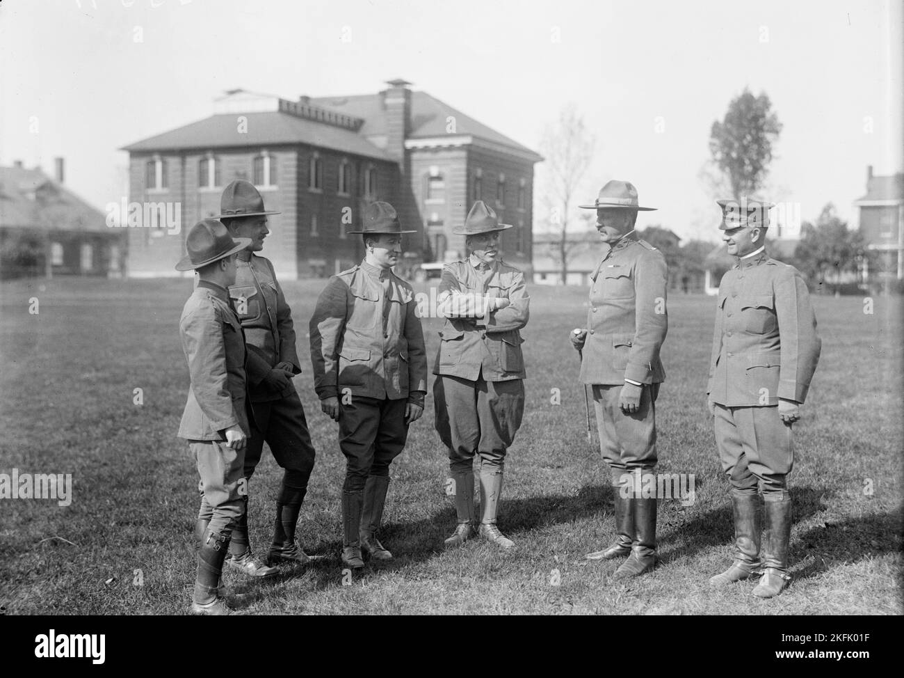 Reservist training hi-res stock photography and images - Alamy