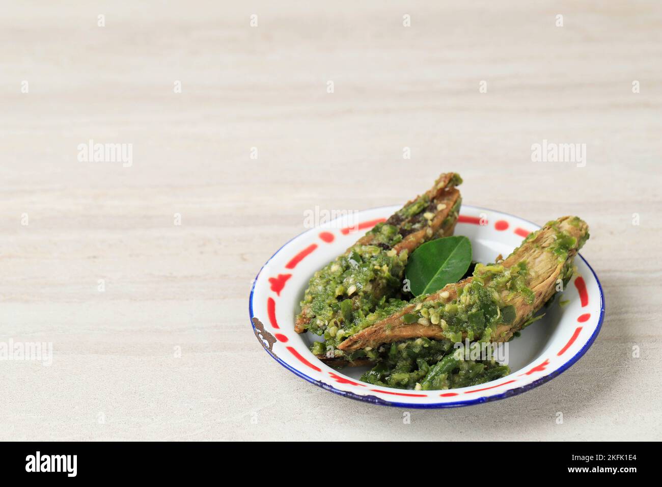 Stir Fry Cob Tuna Fish with Green Chilli or Tongkol Cabe Ijo ...