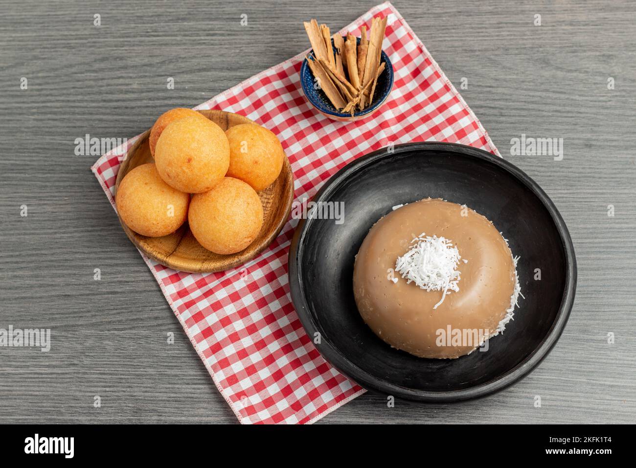Buñuelos and natilla colombian food Stock Photo - Alamy