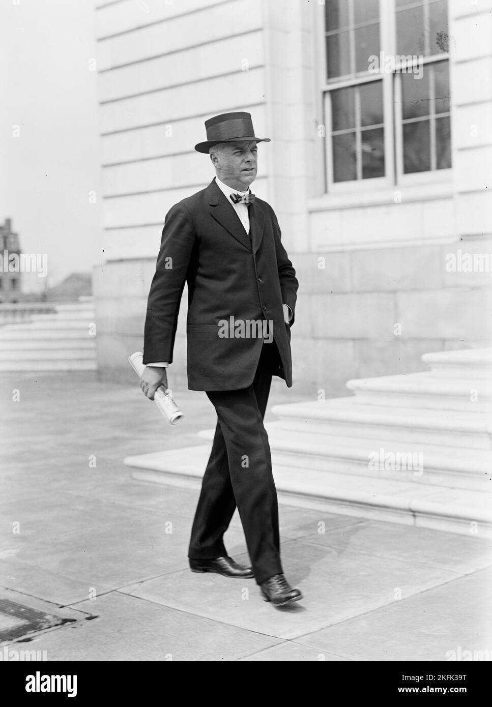 Judge from outside Black and White Stock Photos & Images - Alamy