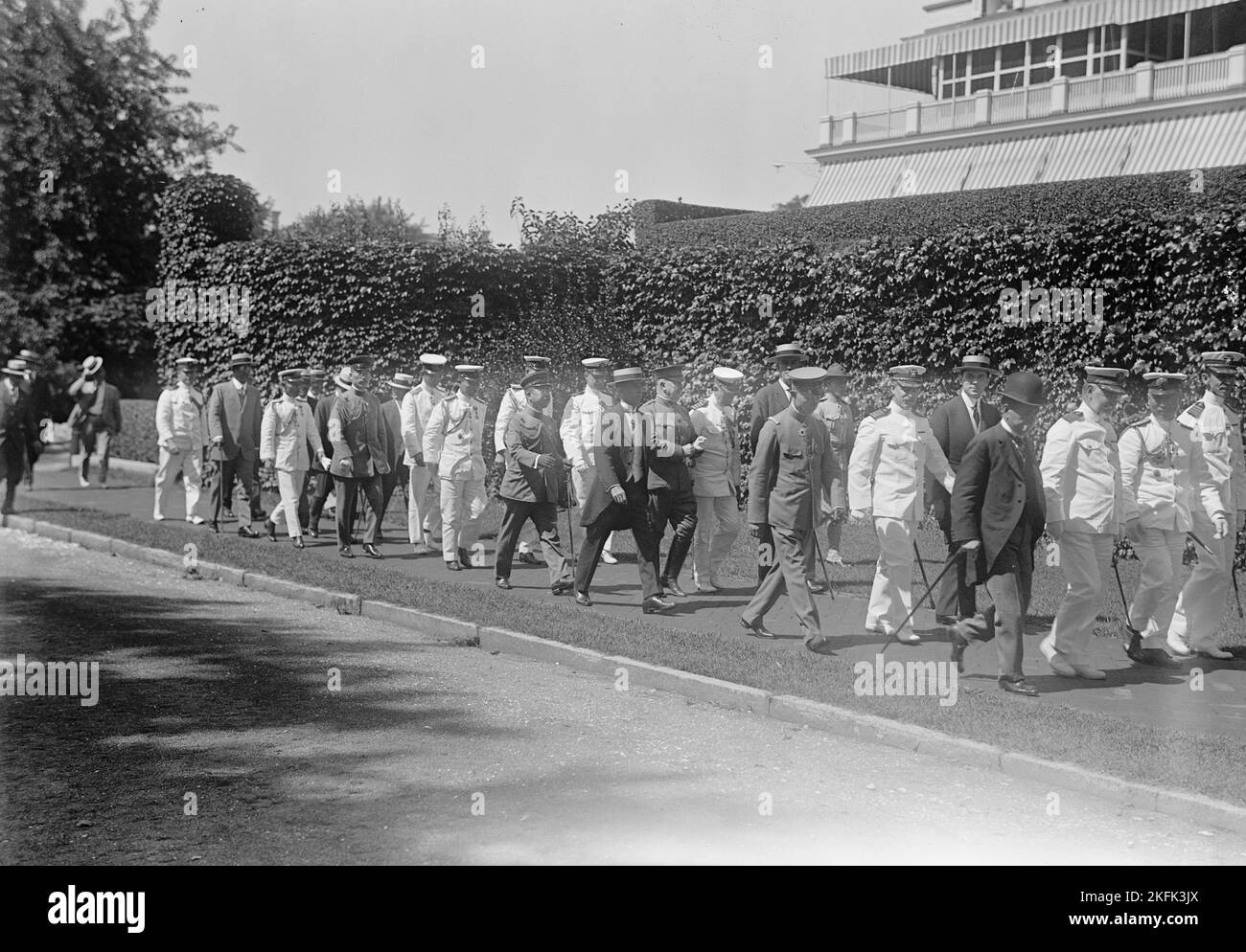 Japanese Mission To U.S. - Visit To Naval Academy, 1917 Stock Photo - Alamy