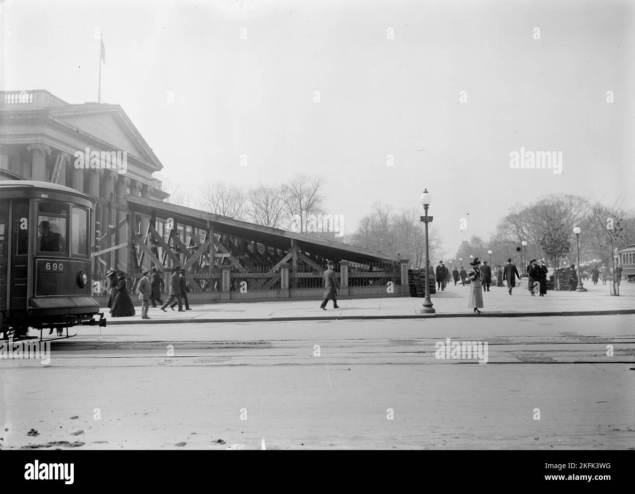 Inaugural Stands - Court of Honor Before White House, 1913 Stock Photo ...