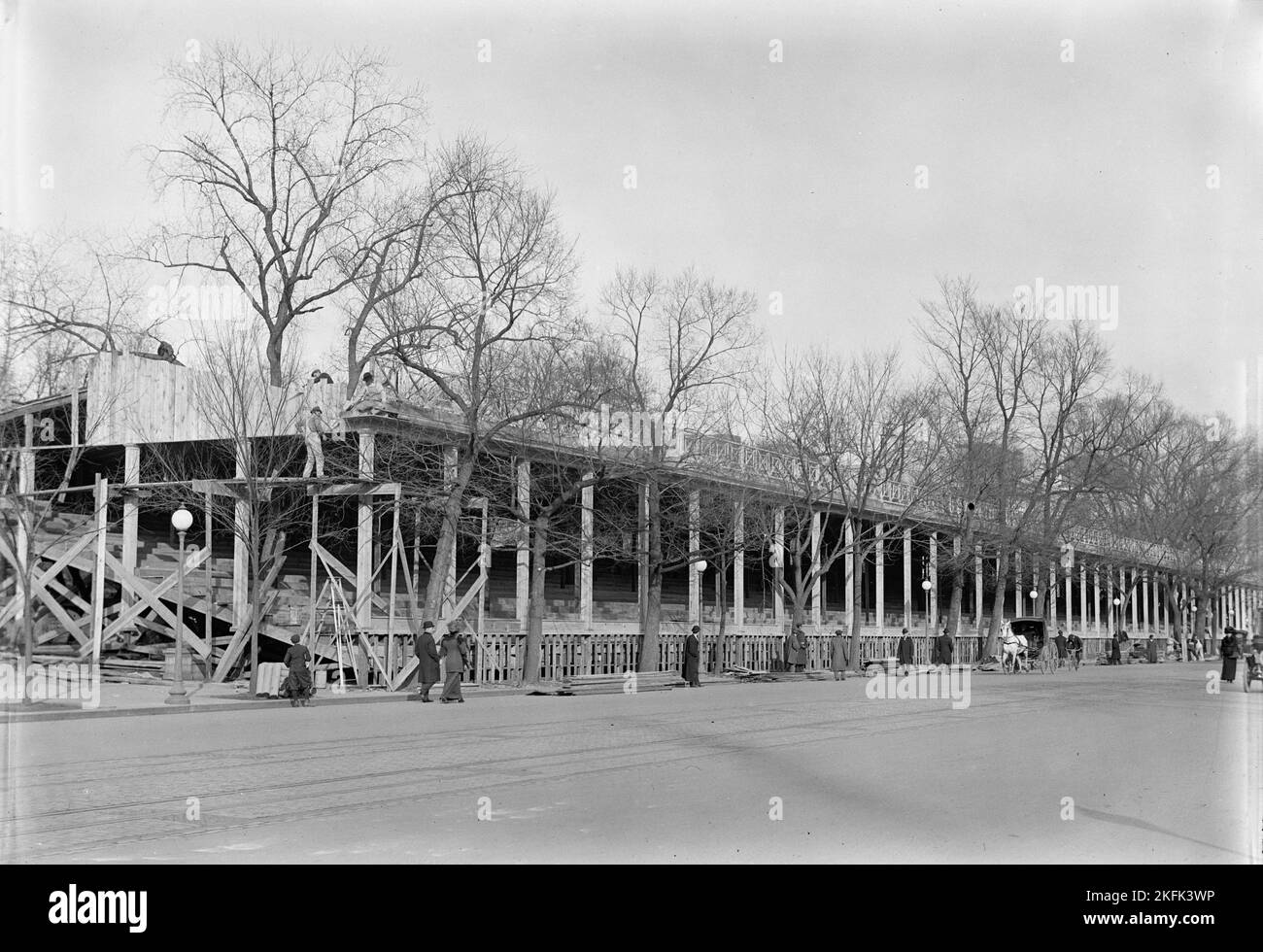 Inaugural Stands - Court of Honor Before White House, 1913 Stock Photo ...