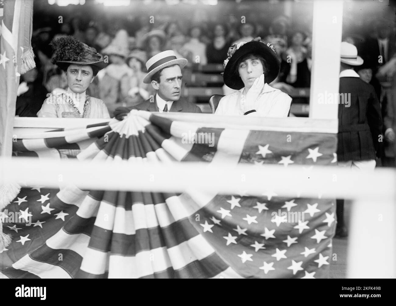 Horse Shows - Miss Helen Woodrow Bones; Dr. Cary T. Grayson; Miss ...