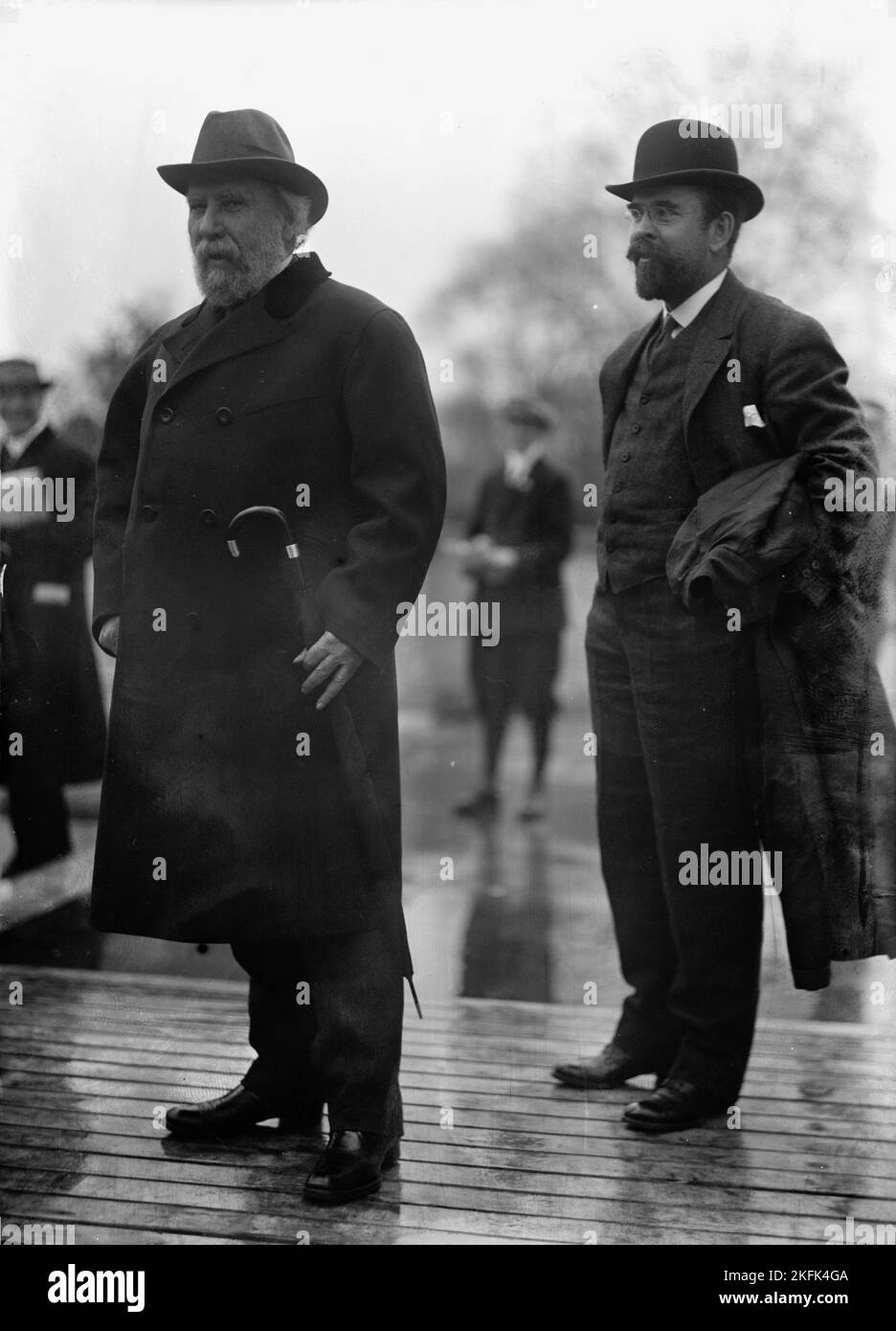 Hill, James Jerome, President, Great Northern Railway. Left, with Louis ...