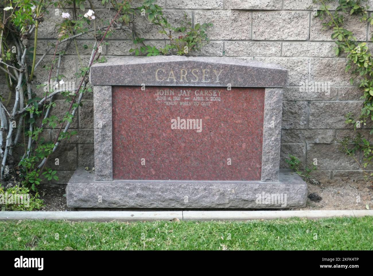 Los Angeles, California, USA 16th November 2022 Producer/writer John Jay Carsey's Grave at ...