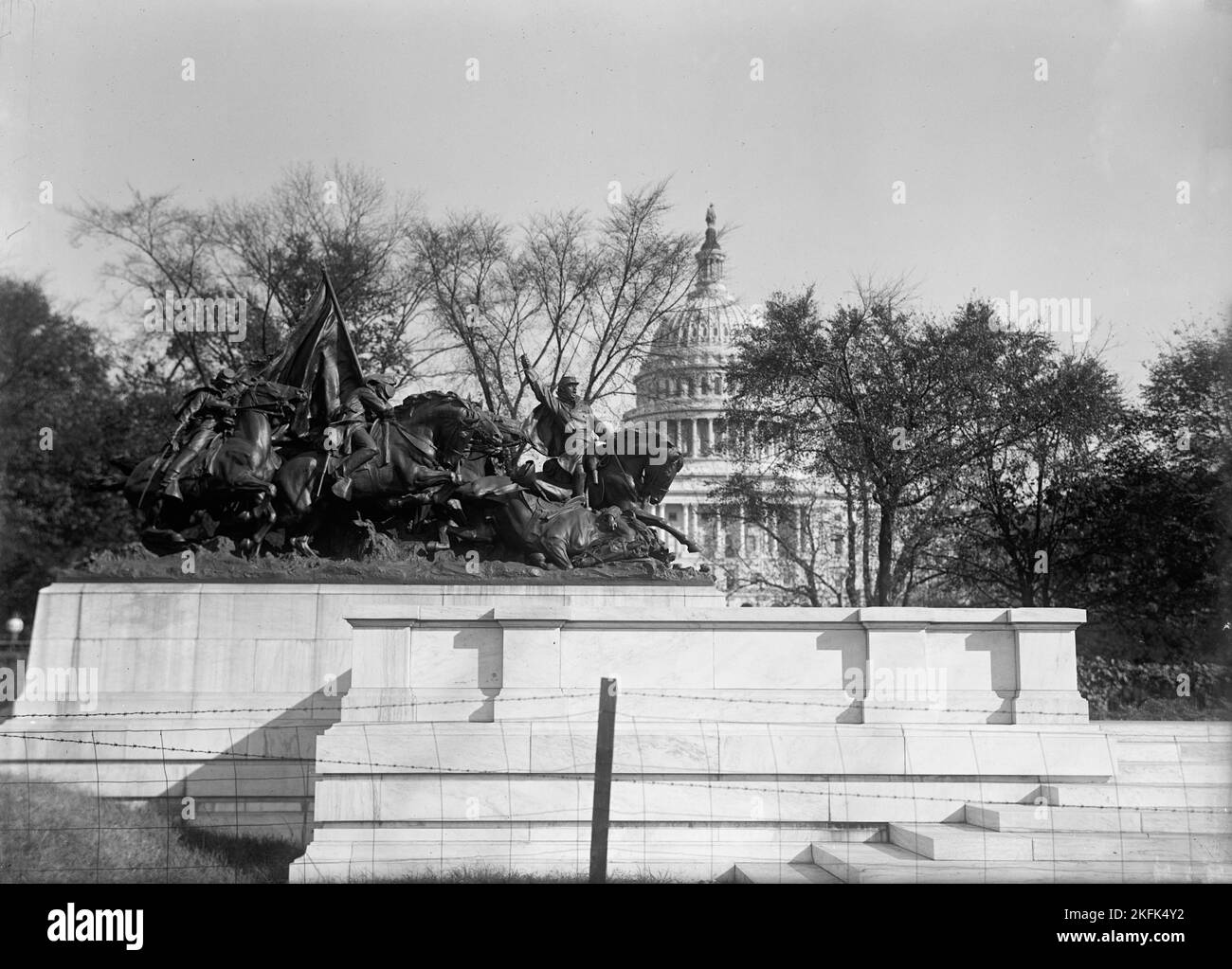 Grant Memorial at Capitol. Caisson Group of Statuary, 1914 Stock Photo ...