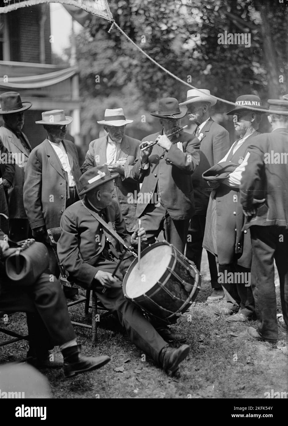 1913 gettysburg reunion Black and White Stock Photos & Images - Alamy