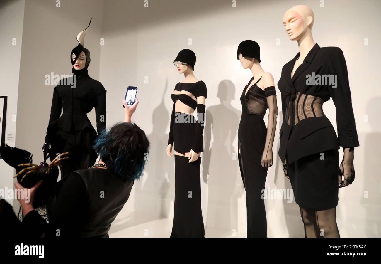 Mugler couturissime exhibition hi-res stock photography and images - Alamy