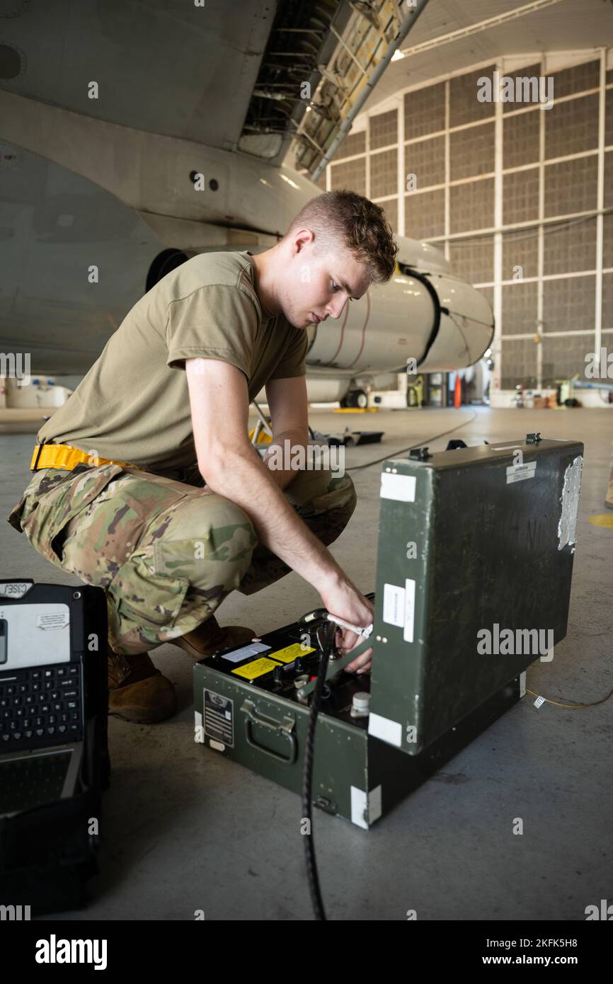 U.S. Air Force Airman 1st Class Kenneth Sutherland III, an in-flight ...