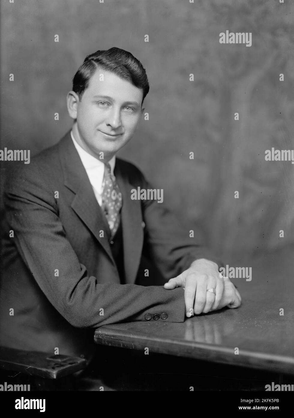 Fitzgerald, Hoy - Portrait, 1933 Stock Photo - Alamy
