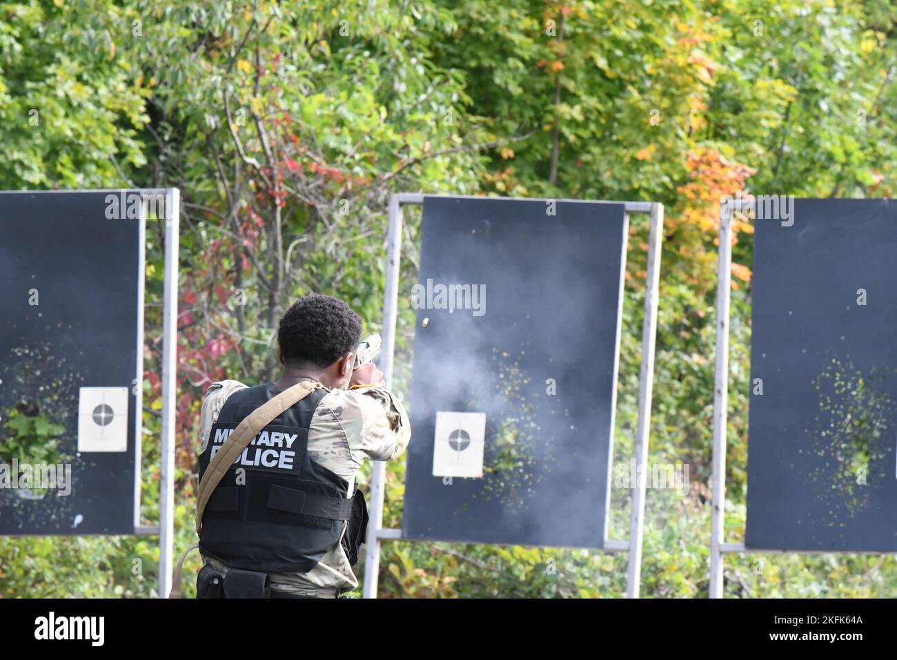 Soldiers from the 91st Military Police Battalion and civilian law ...