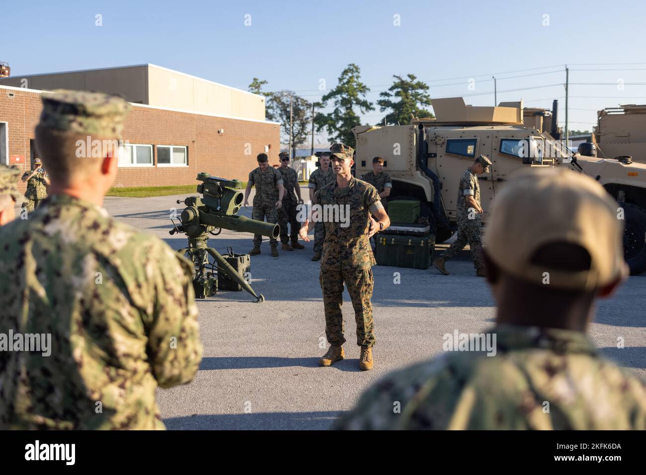Students with the U.S. Navy Senior Amphibious Warfare Course (SAWOC ...