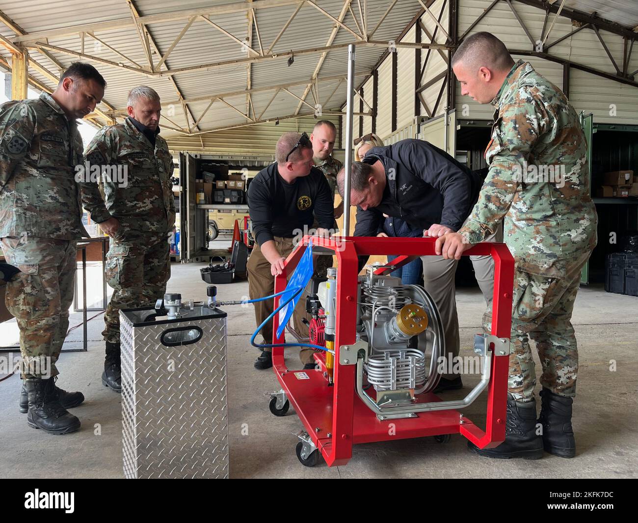 Soldiers and Airmen with the 15th Civil Support Team (CST), Vermont ...