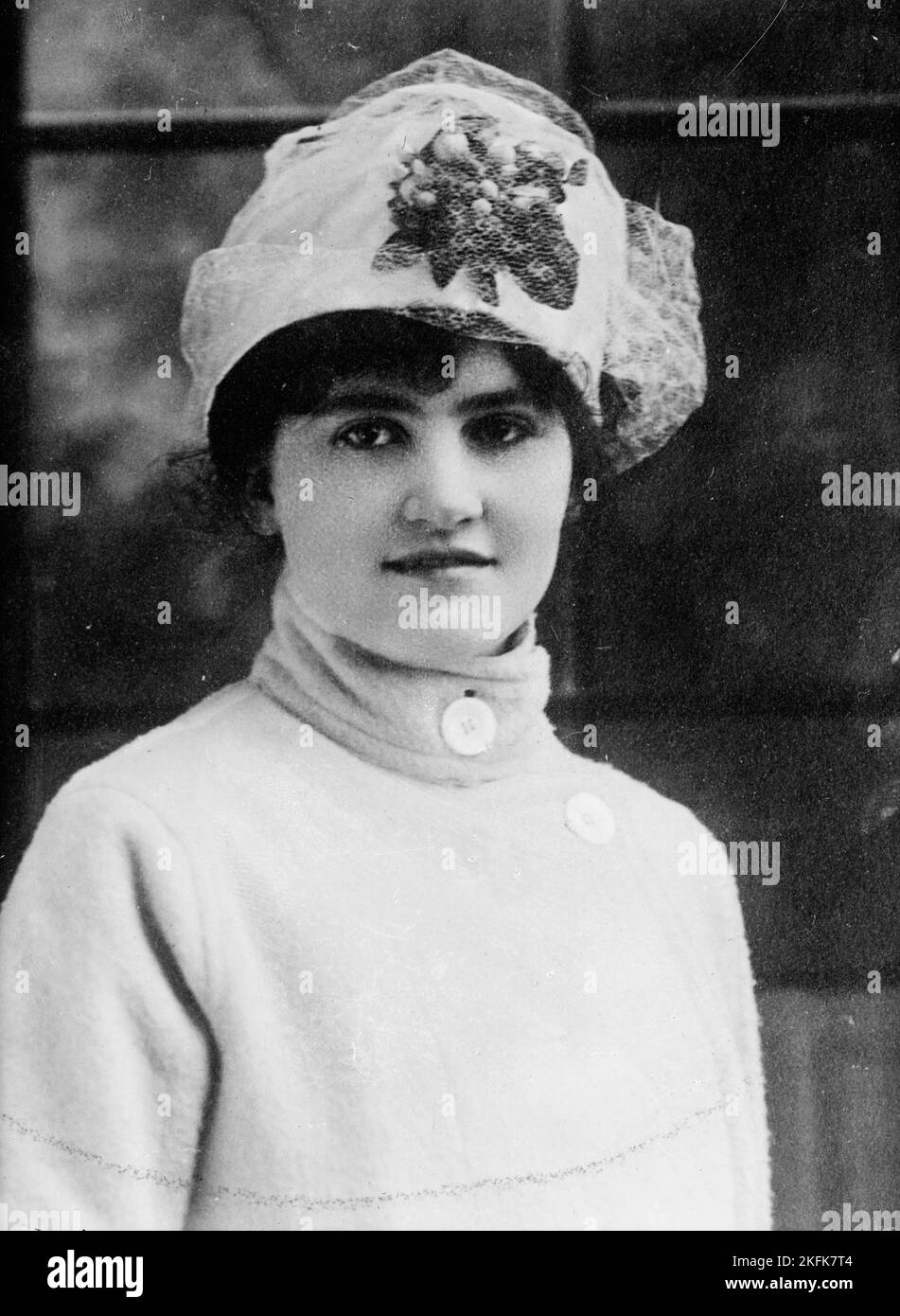Mary Beadle, 1917 Stock Photo - Alamy