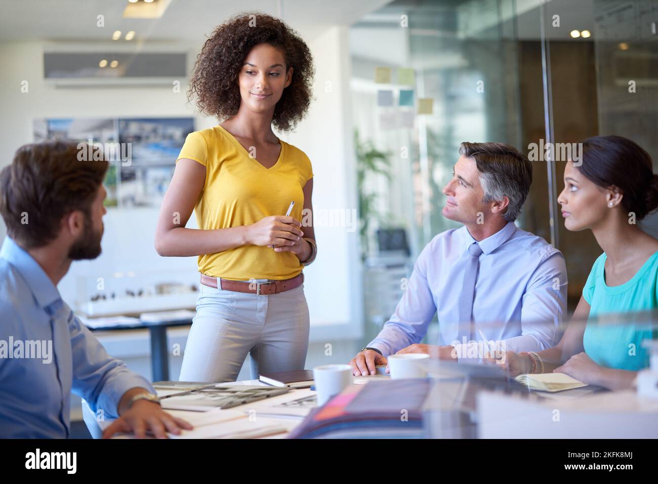 Group thoughts hi-res stock photography and images - Alamy