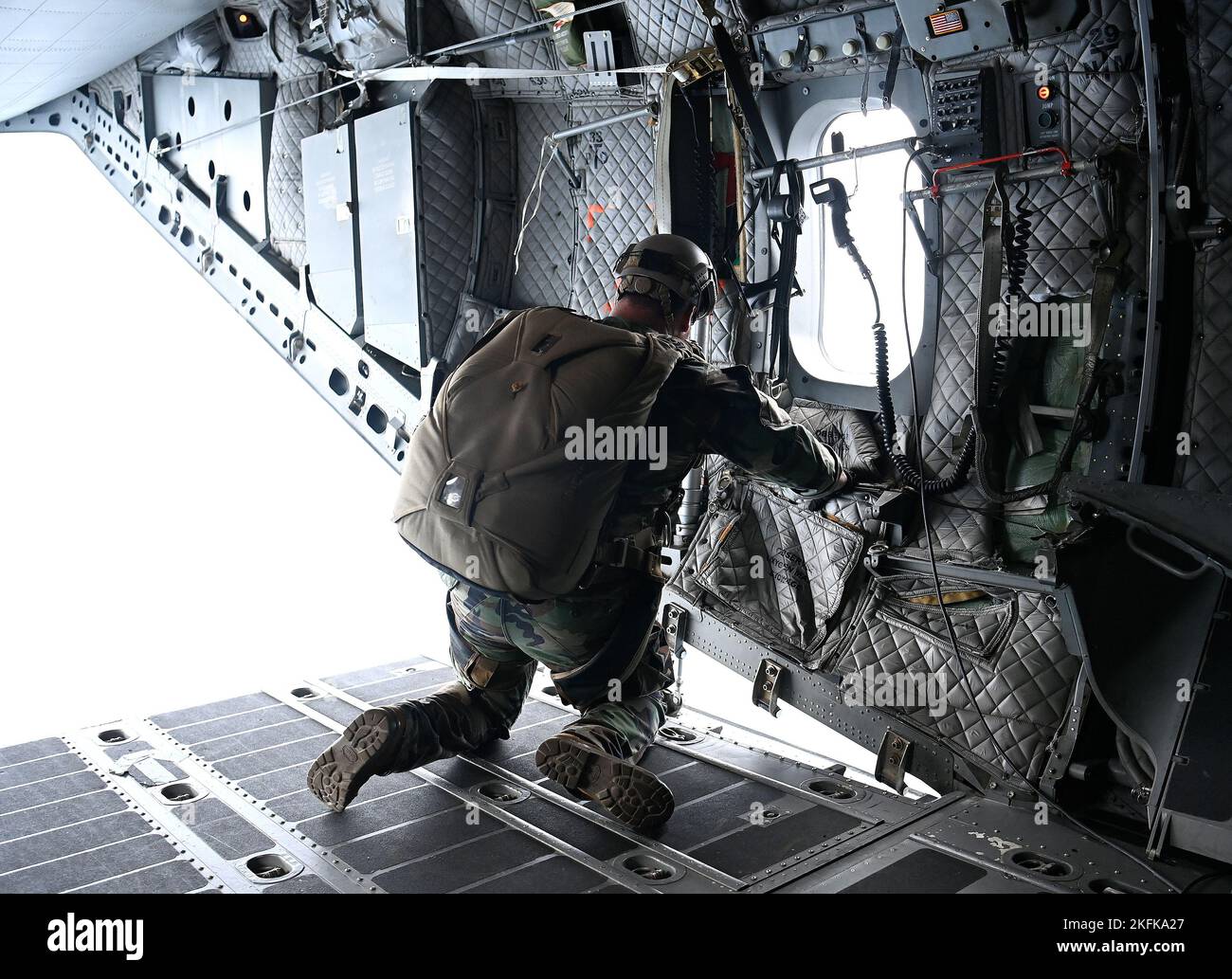 A Jumpmaster from the U.S. Army John F. Kennedy Special Warfare Center ...