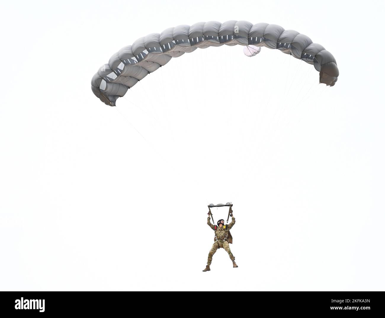 A Soldier from the U.S. Army John F. Kennedy Special Warfare Center and ...