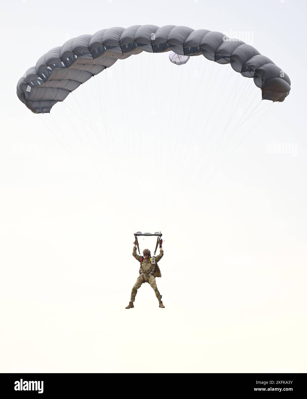 A Soldier from the U.S. Army John F. Kennedy Special Warfare Center and ...