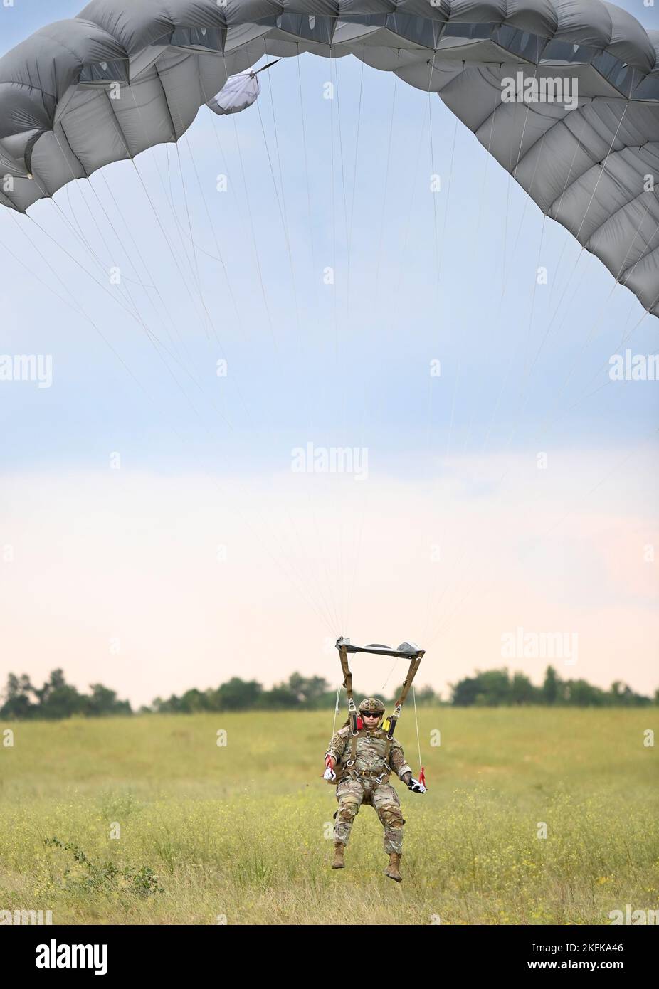 A Soldier from the U.S. Army John F. Kennedy Special Warfare Center and ...