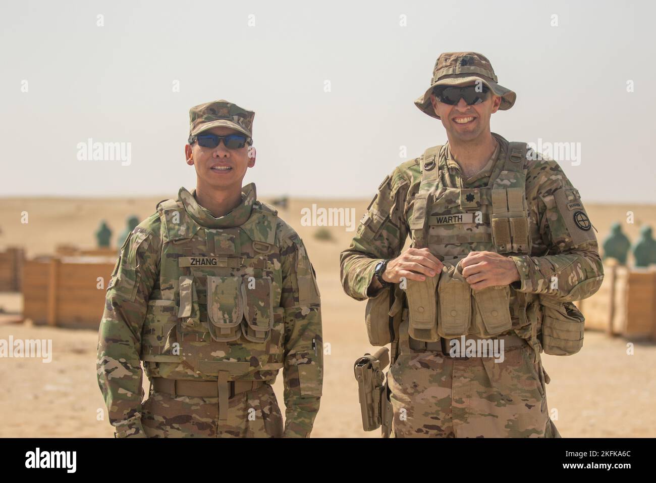 U.S. Army Soldiers from the 35th Infantry Division conduct M17 and M4 ...