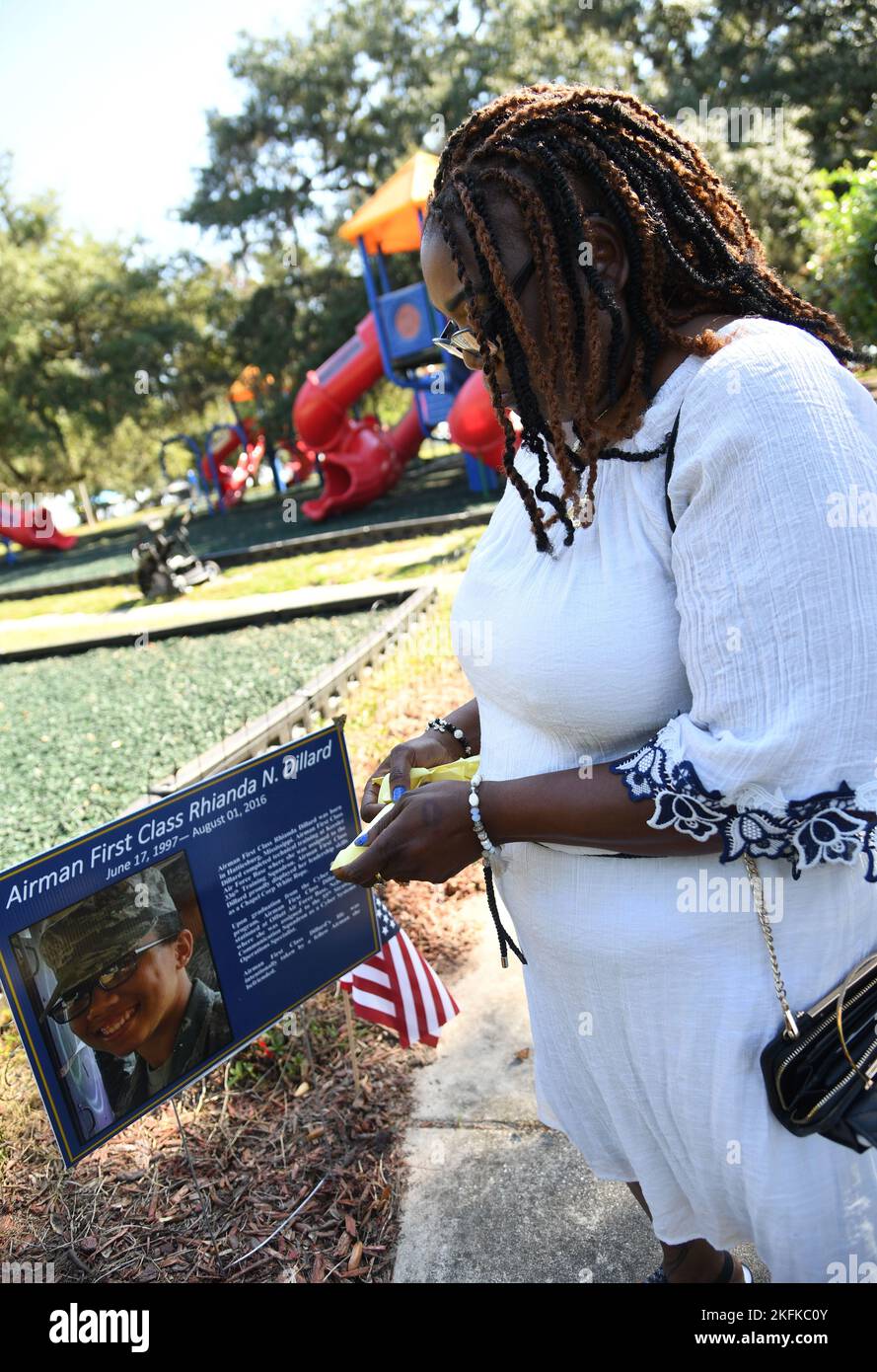 Elizabeth Dillard releases a butterfly in memory of her daughter ...