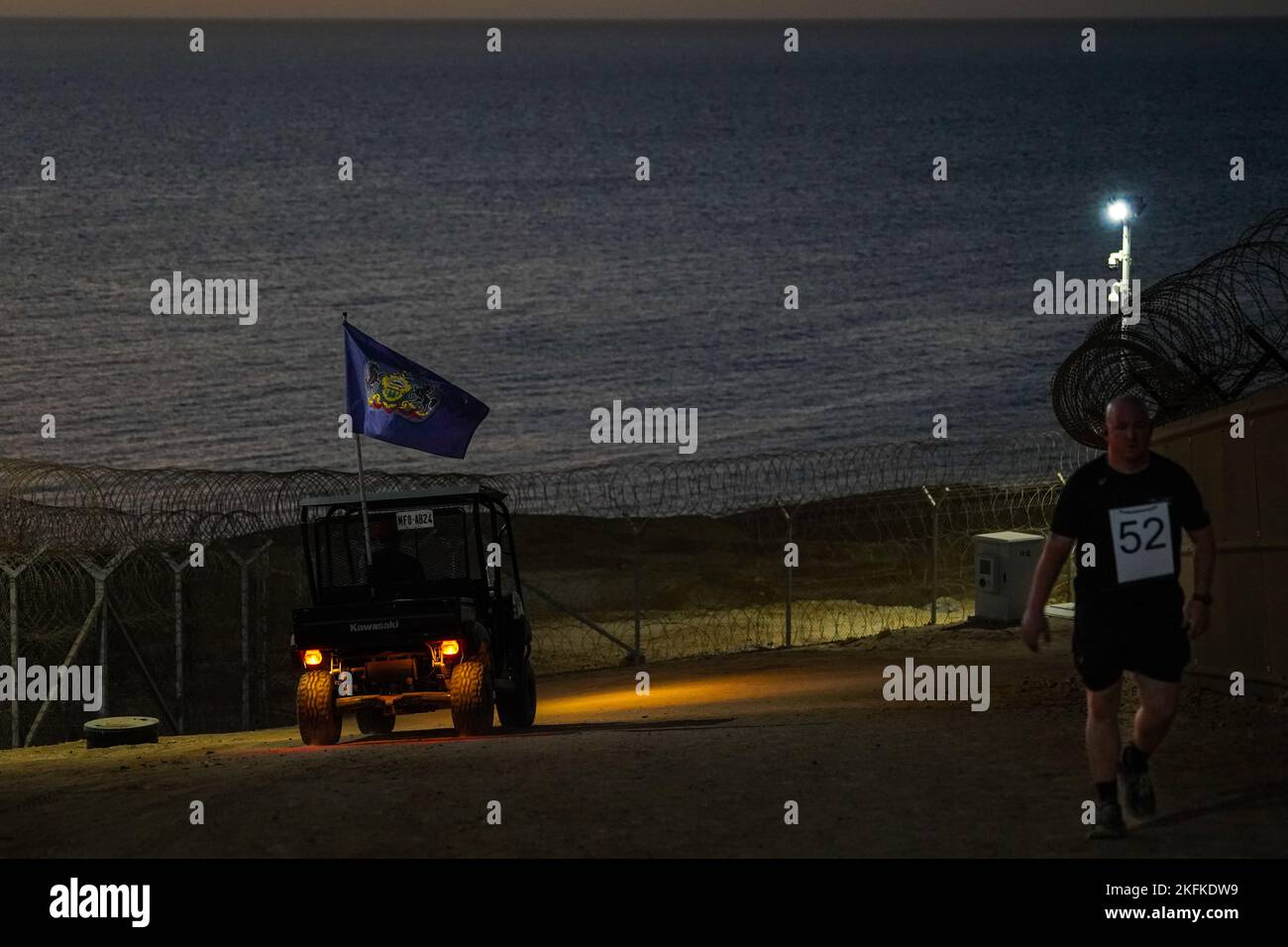 Soldiers assigned to the Multinational Force and Observers (MFO) joint ...