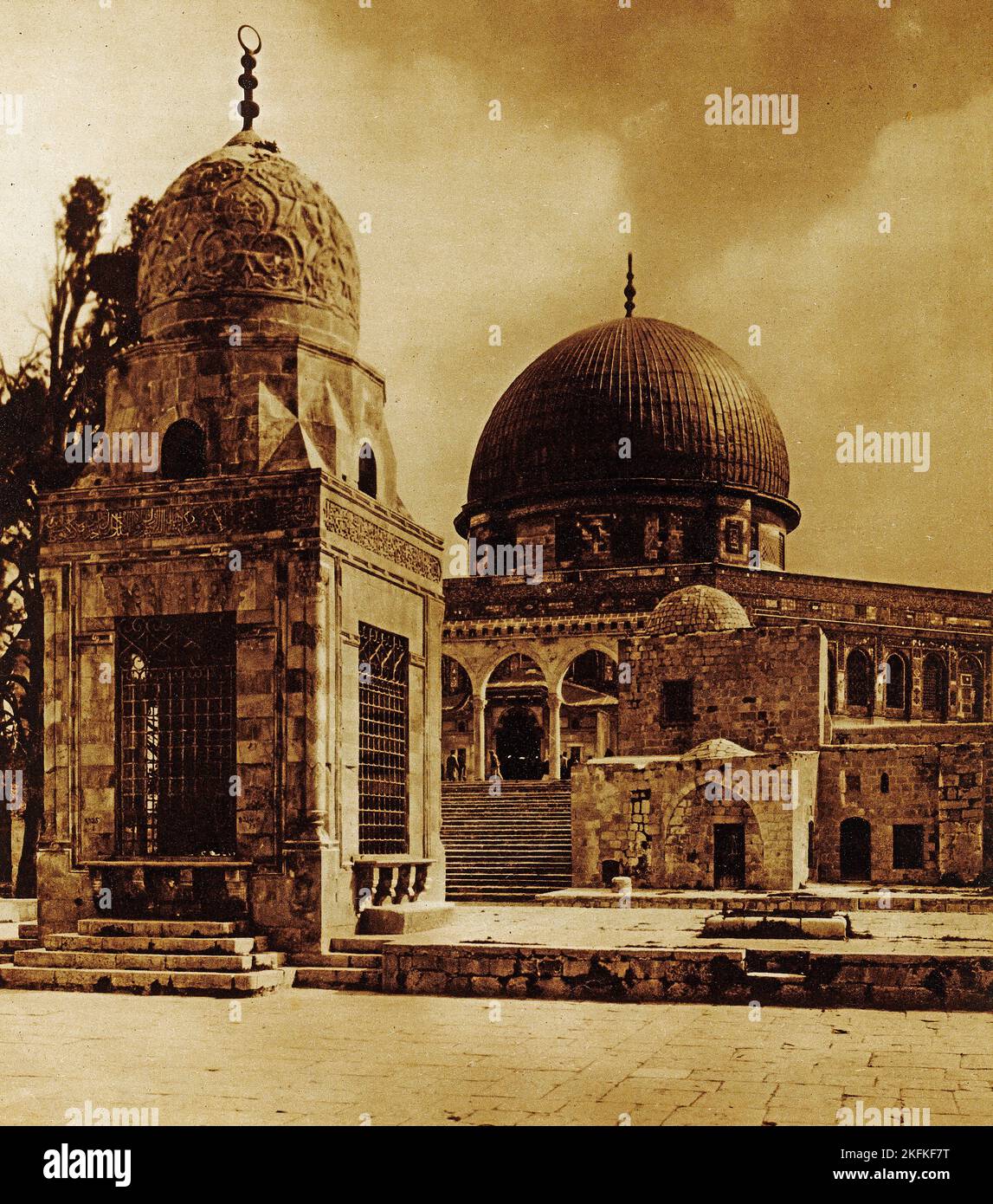 The Mosque of Omar in Jerusalem, featured on the cover of Pictorial ...