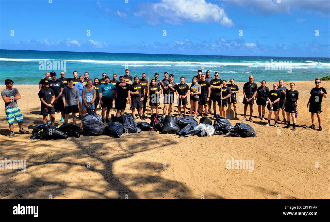 Mokuleia army beach hi-res stock photography and images - Alamy