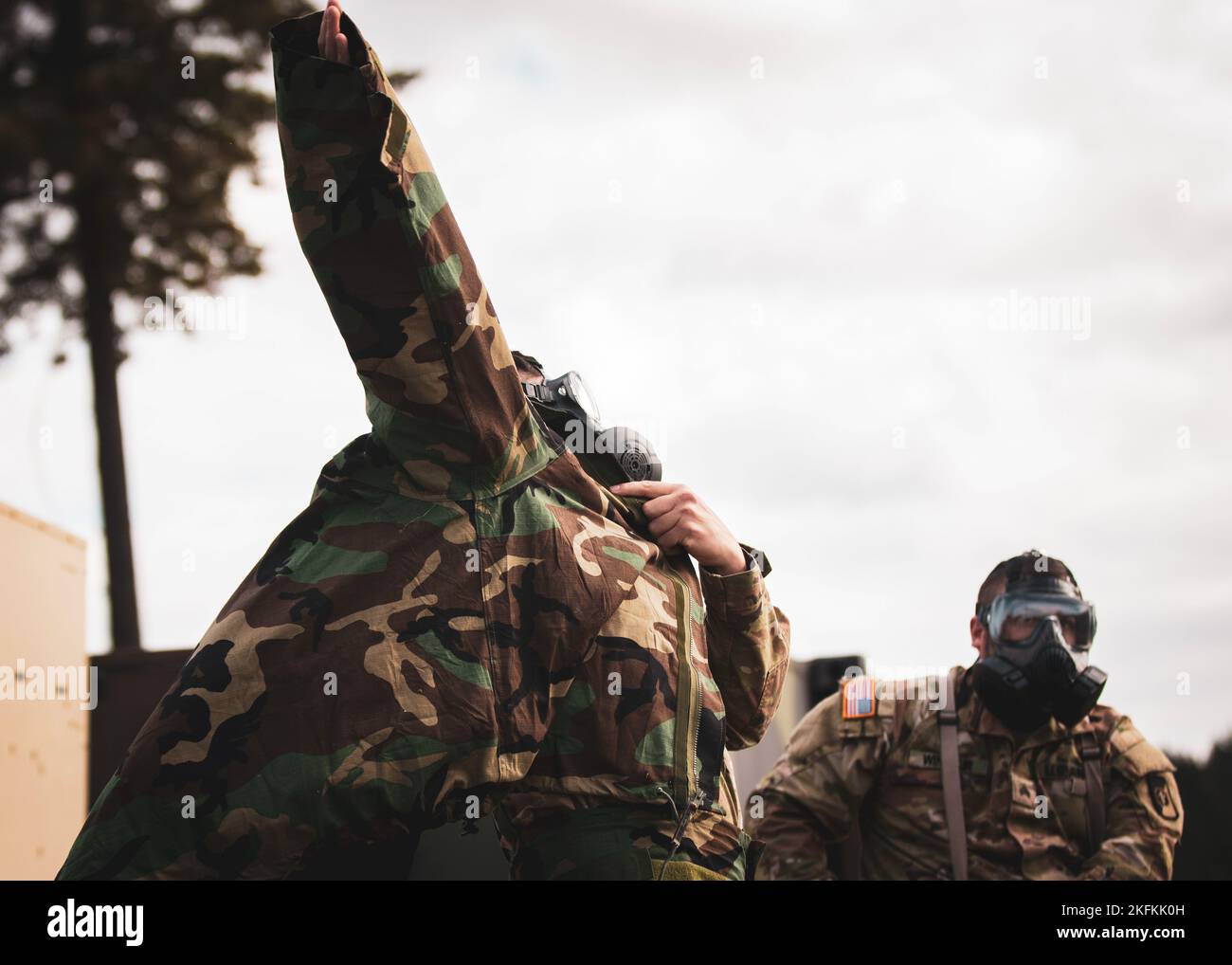 U.S. Army Soldiers with 153rd Medical Detachment (Blood Support), 56th ...