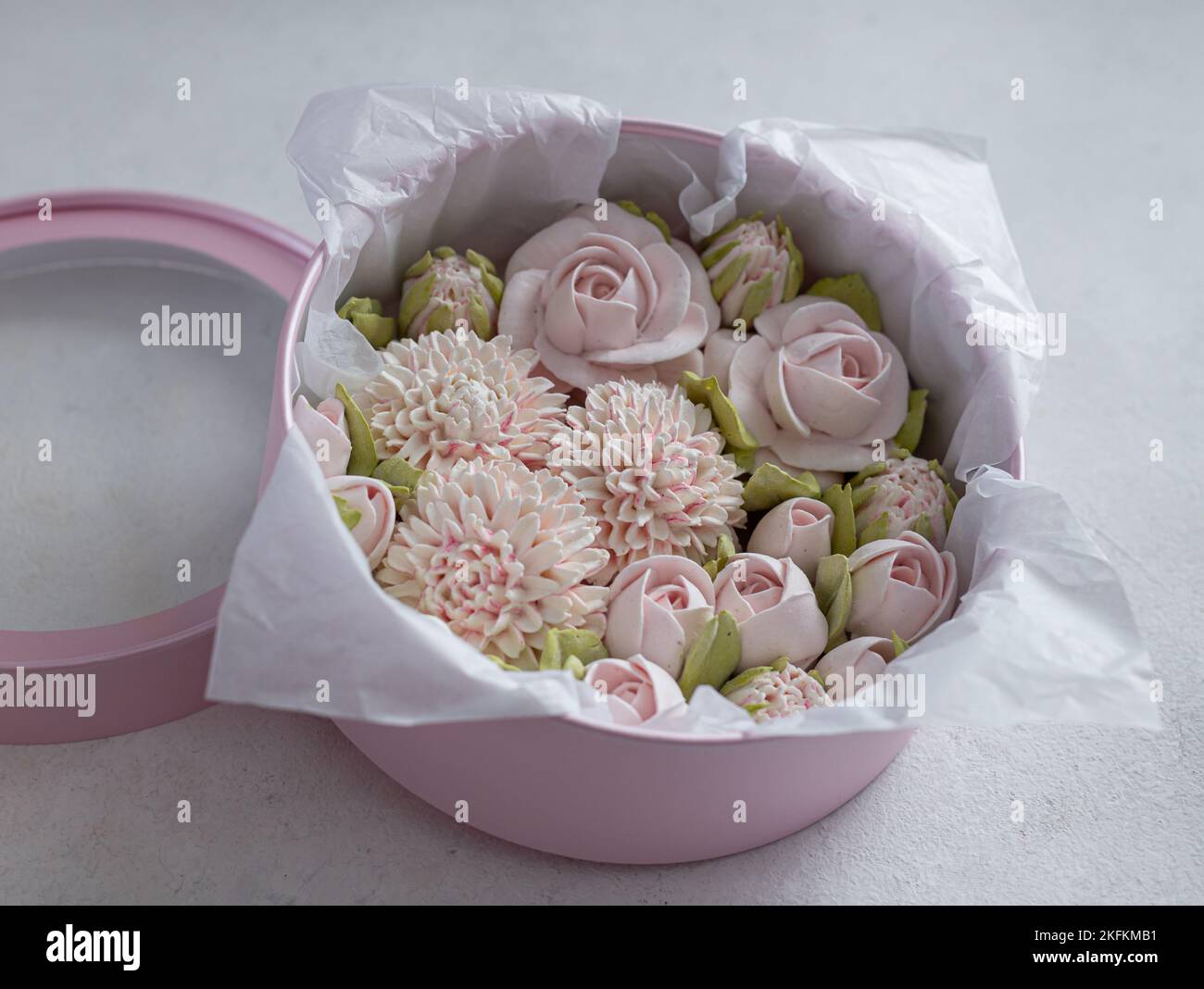 homemade Zephyr in a gift box, a beautiful delicate bouquet of Zephyr ...