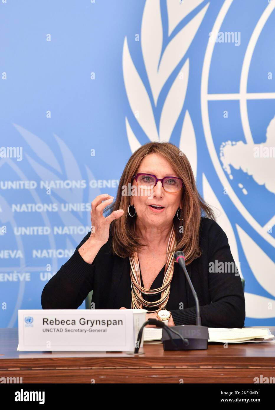 Blocked ports hi-res stock photography and images - Alamy