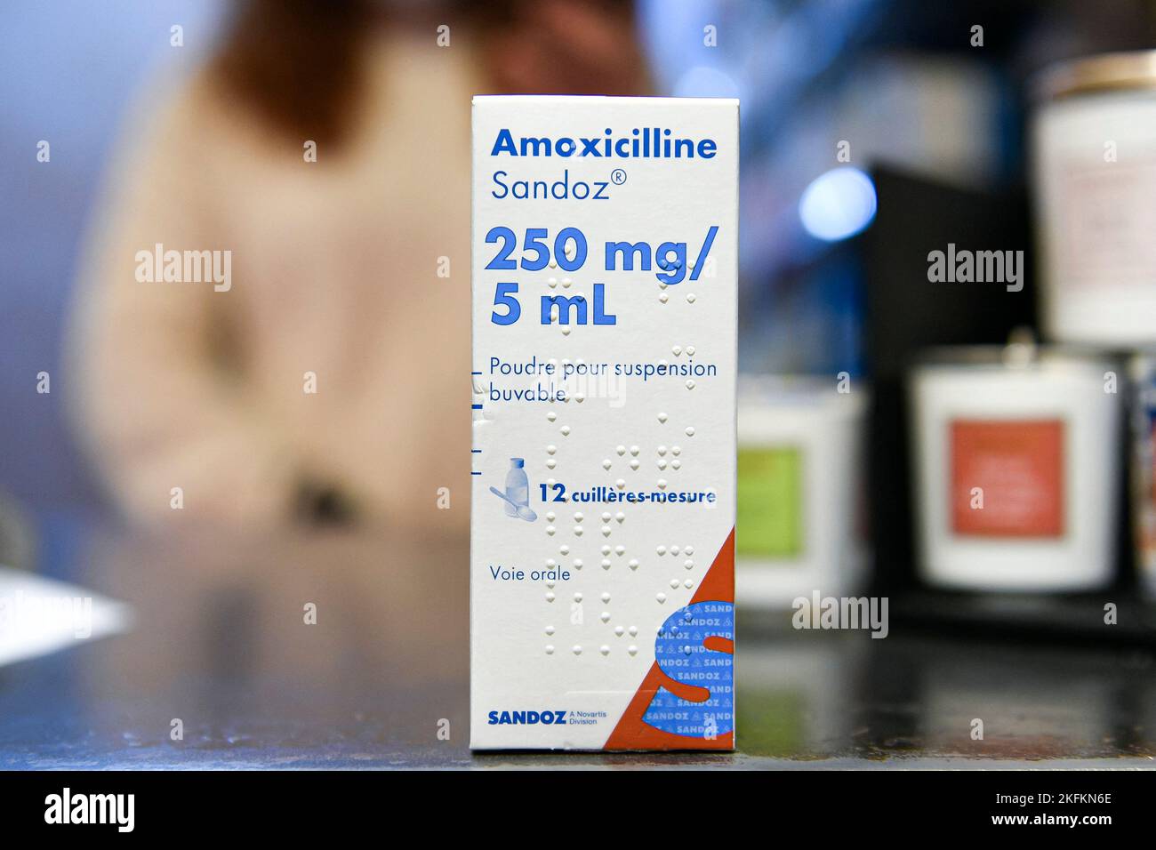 Drug scarcity hi-res stock photography and images - Alamy