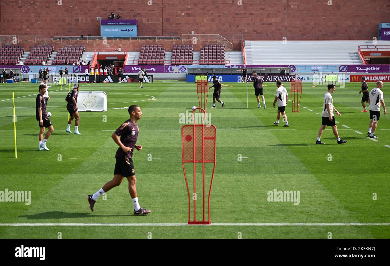 Al Ruwais, Qatar. 19th Nov, 2022. Soccer, preparation for the World Cup ...