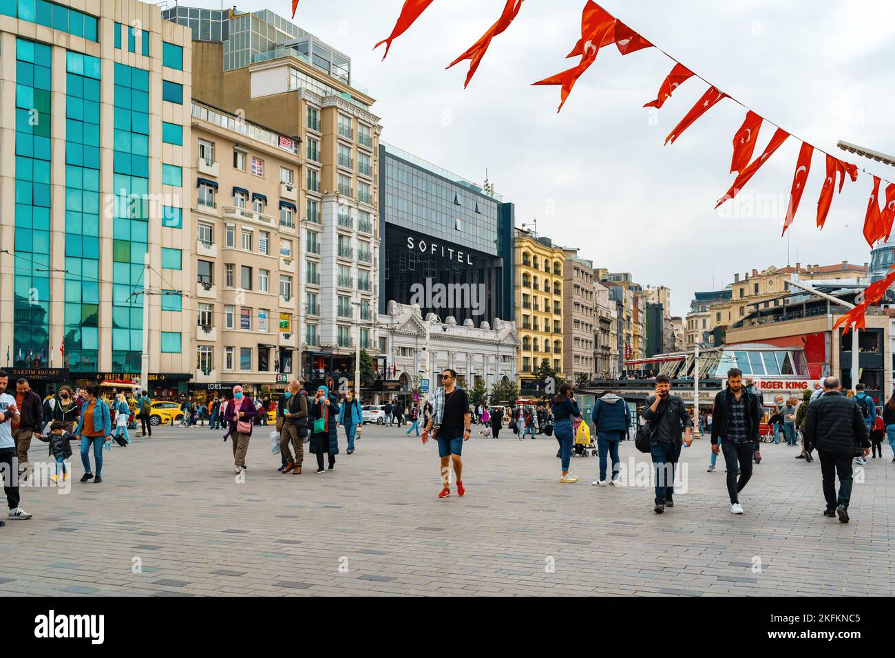 ISTANBUL, TURKEY - APRIL 1, 2022 : View of Istanbul streets Stock Photo ...